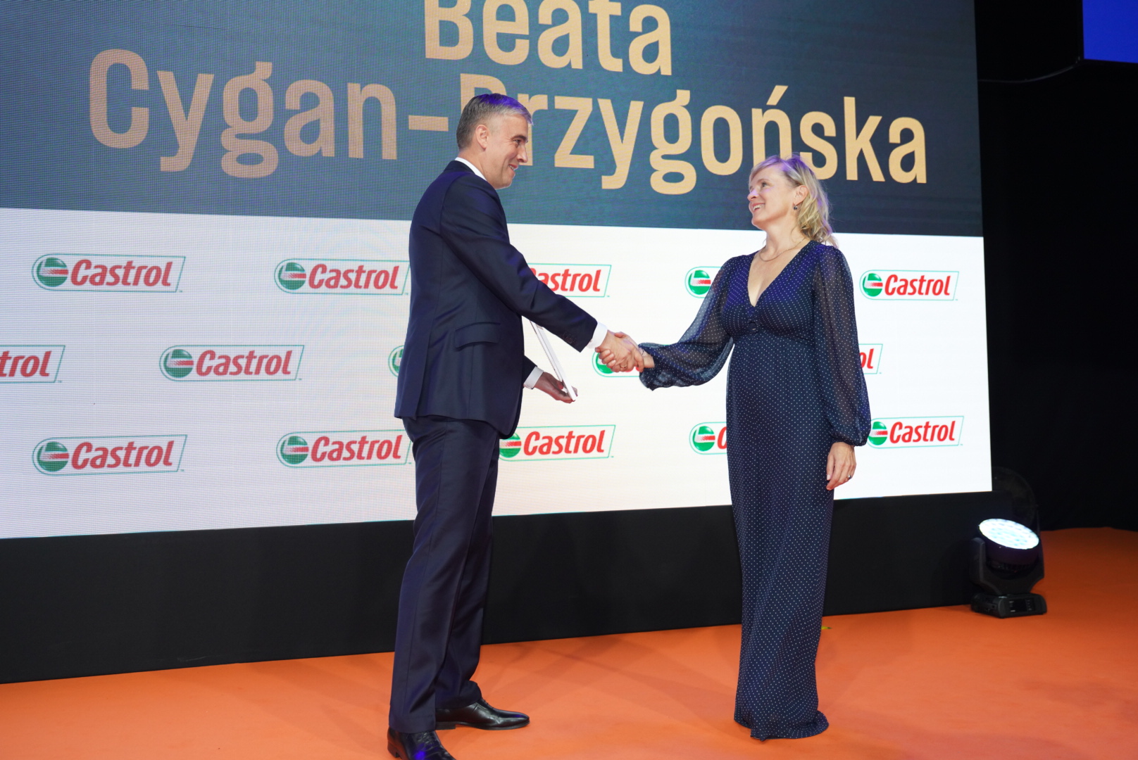 Dealerskie Oskary rozdane! Kobiety w rolach głównych | Miesięcznik Dealer