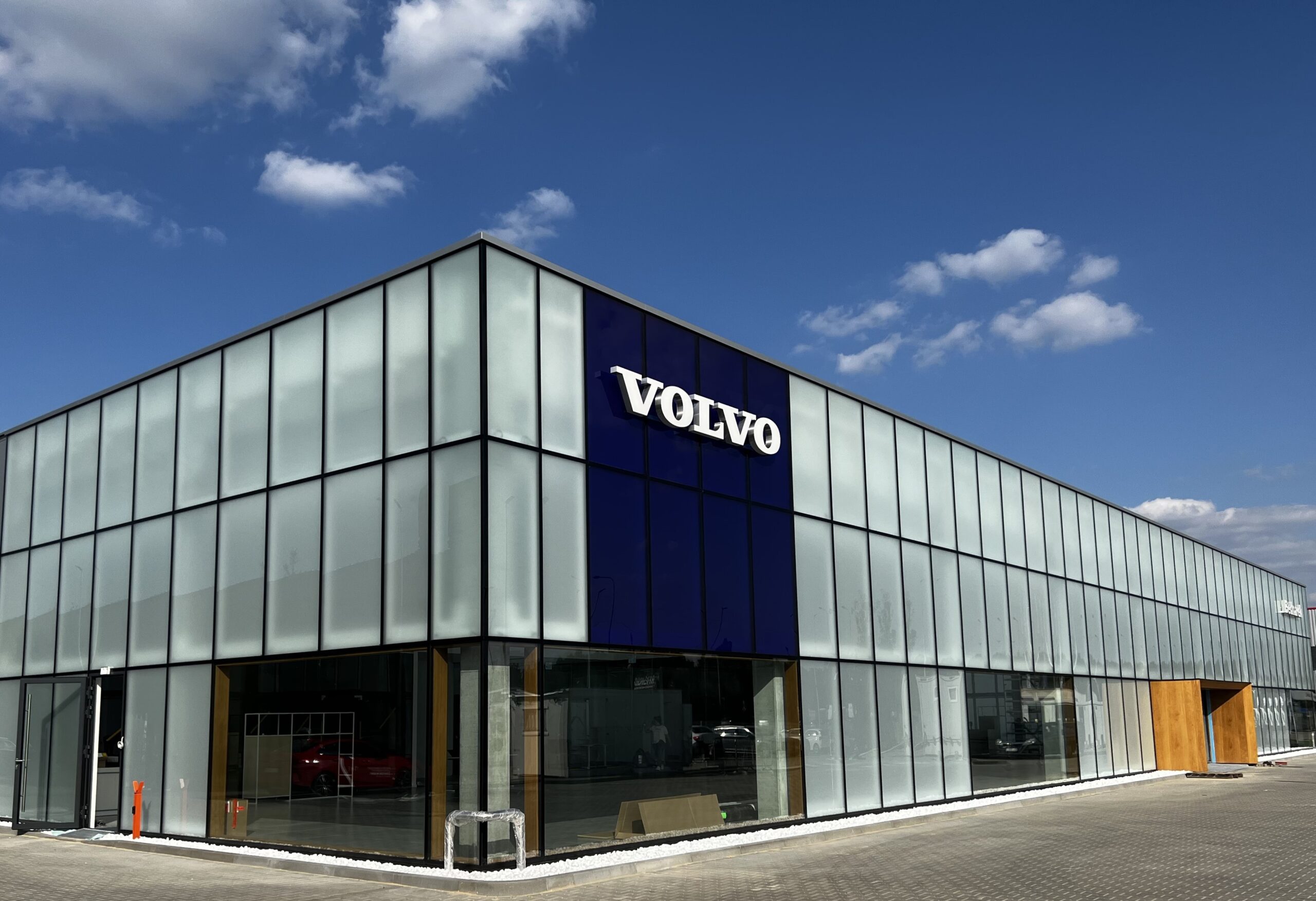 Grupa Bednarek z salonem Volvo w Łodzi | Miesięcznik Dealer